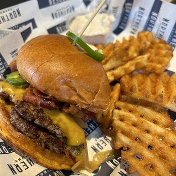 NORTHERN TAPHOUSE - Updated April 2025 - 195 Photos & 153 Reviews - 220 ...