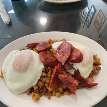 IZZY’S RESTAURANT - Updated October 2025 - 27 Photos & 37 Reviews - 72 ...