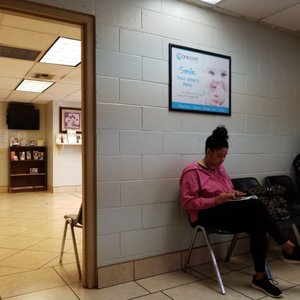 QUEST DIAGNOSTICS - Updated May 2025 - 15 Photos - 3520 Riverside Plaza ...