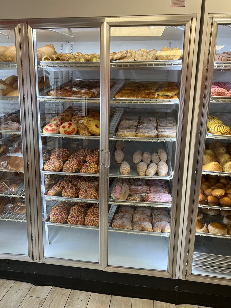 CINCO DE MAYO BAKERY & RESTAURANT - Updated July 2024 - 65 Photos & 47 ...