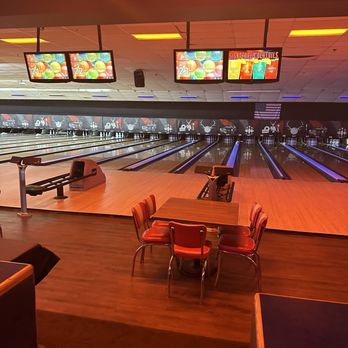 BOWLERO EAST MEADOW - Updated April 2026 - 19 Photos - 1840 Front St ...