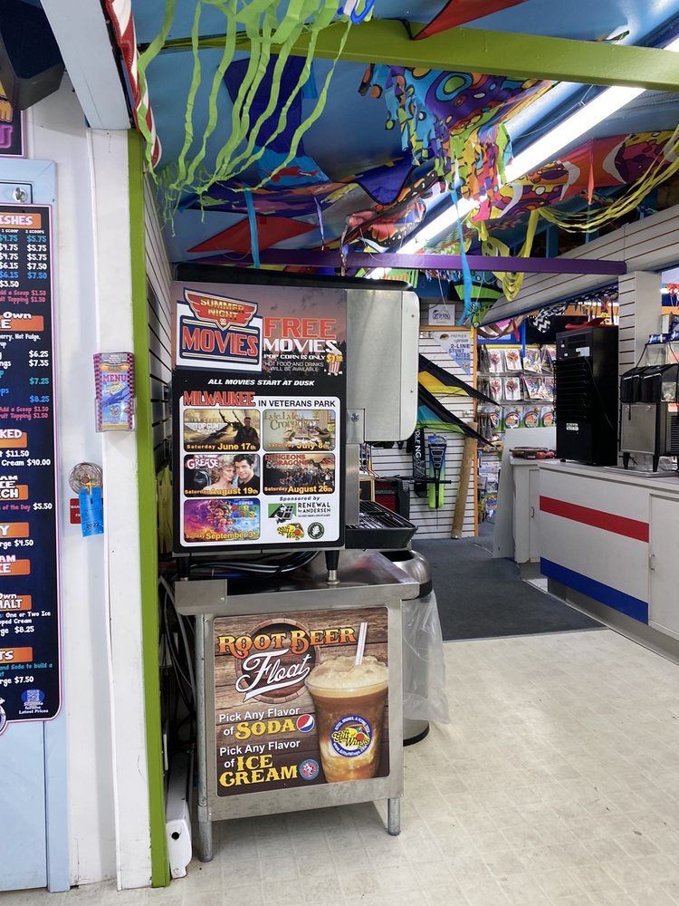 GIFT OF WINGS KITE STORE - Updated October 2025 - 43 Photos & 13 ...