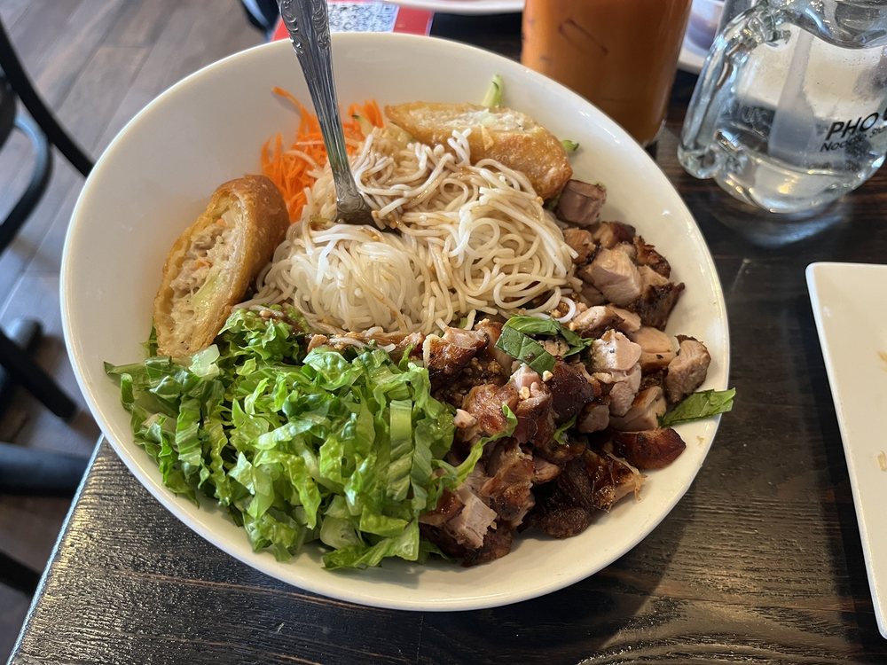 PHO NOODLE STATION - Updated August 2025 - 38 Photos & 23 Reviews - 601 ...