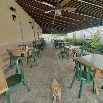 SQUAN TAVERN - Updated December 2025 - 93 Photos & 198 Reviews - 15 ...