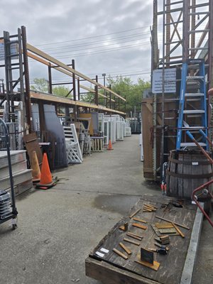 SECOND USE BUILDING MATERIALS - Updated September 2025 - 82 Photos ...