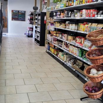 MAPLE MARKET - Updated July 2025 - 16 Photos - 109 W Emma Ave ...