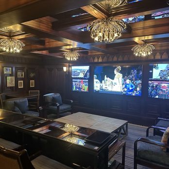 MONTECITO CLUB - Updated November 2025 - 94 Photos & 28 Reviews - 920 ...