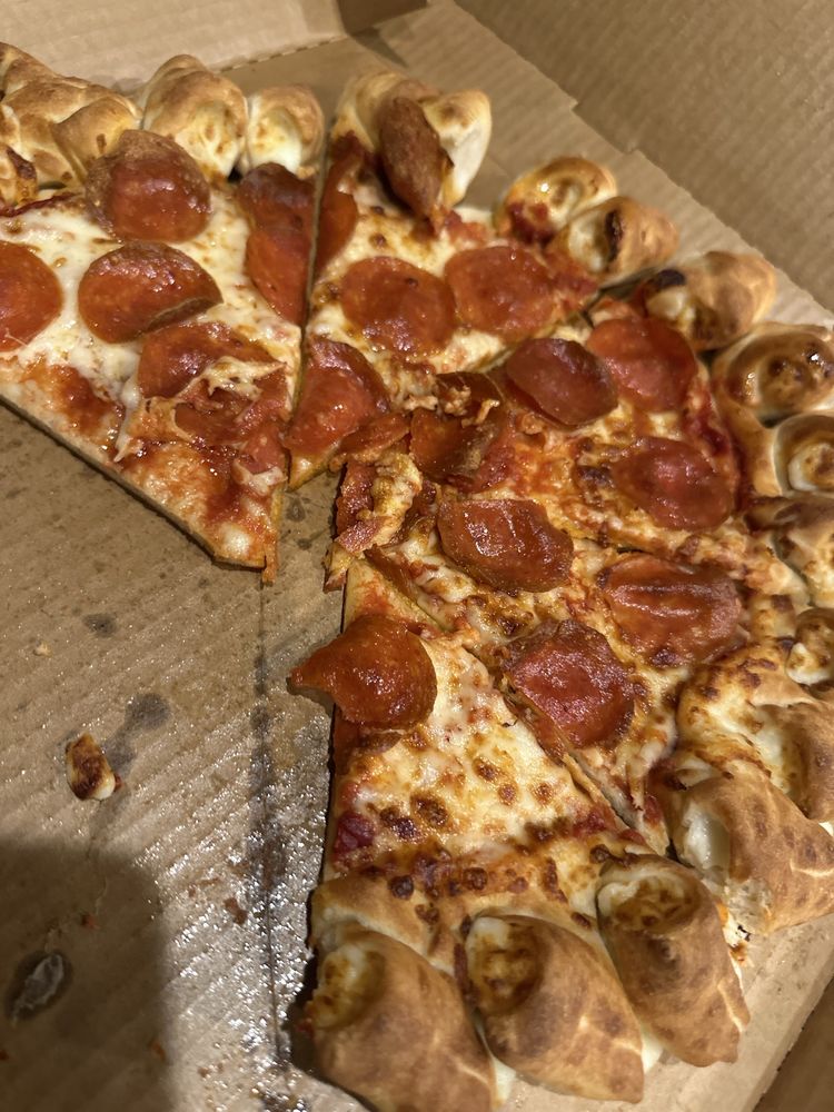 PIZZA HUT - Updated June 2025 - 24 Photos & 73 Reviews - 274 S Decatur ...