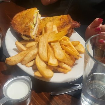 THE GRIDDLE CAFE - 6979 Photos & 6709 Reviews - 7916 Sunset Blvd, Los ...