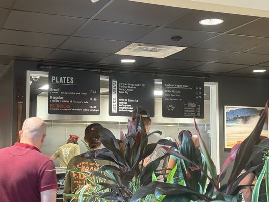 POUNDERS HAWAIIAN GRILL - Updated October 2025 - 13 Photos - 6 Walter ...