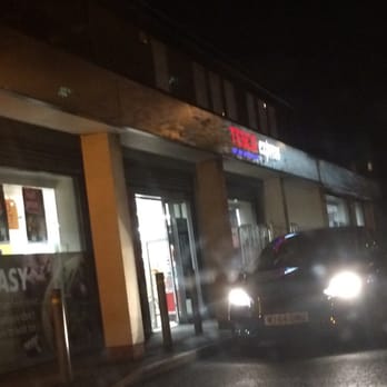 TESCO EXPRESS - Updated November 2024 - Wood Street, Middleton, Greater ...