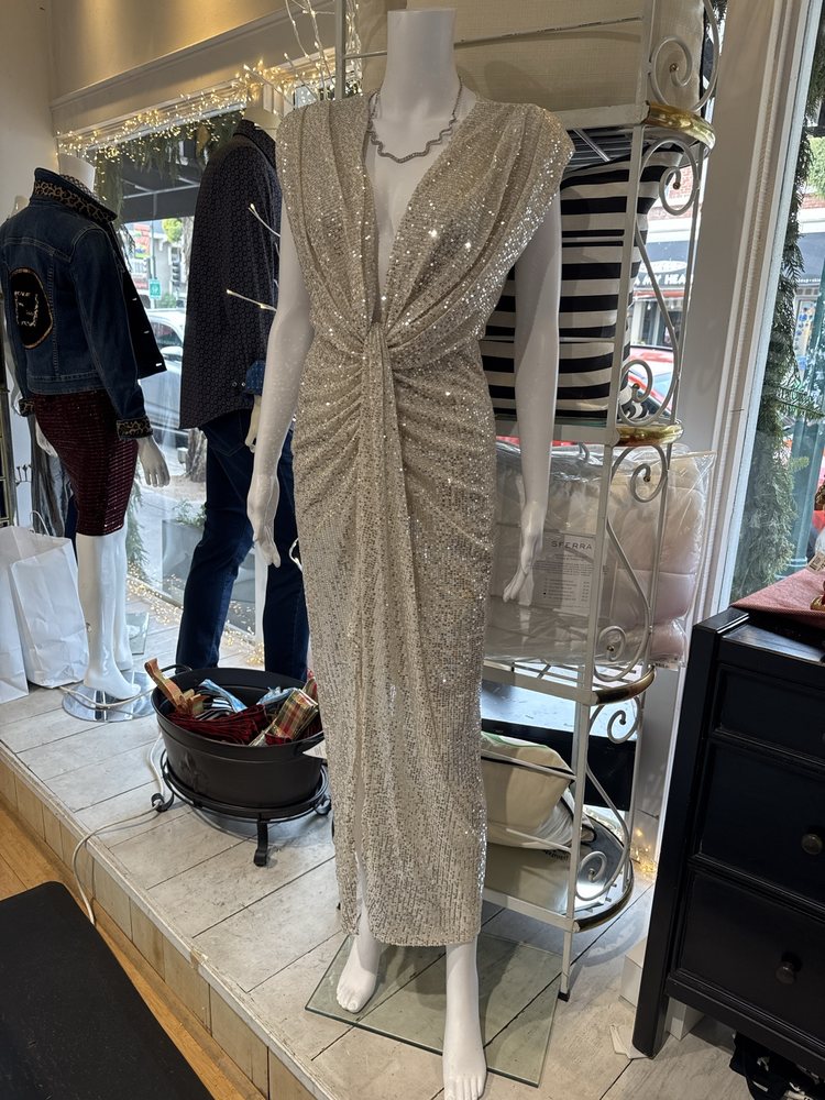 JENNIFER CROLL - Updated October 2025 - 56 Photos & 12 Reviews - 12 N ...