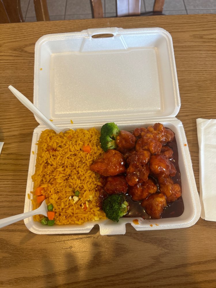 SIDE WOK CAFE - Updated July 2025 - 43 Photos & 79 Reviews - 1087 Broad ...