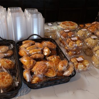 KIM NINH BAKERY - Updated January 2025 - 37 Photos & 35 Reviews - 8441 ...