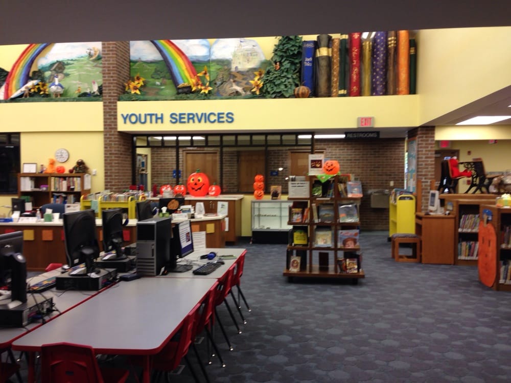 MOORESVILLE PUBLIC LIBRARY - Updated May 2026 - 19 Photos - 220 W ...