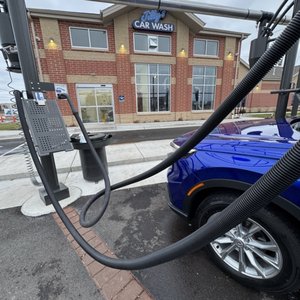 JILLY’S CAR WASH - ELM GROVE - Updated July 2025 - 21 Photos & 47 ...