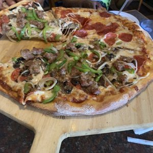 CAPONE’S ITALIAN PIZZERIA - 192 Photos & 272 Reviews - 3775 Hollywood ...