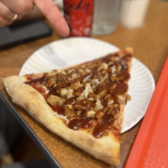 FAMOUS ORIGINAL RAY’S PIZZA - Updated October 2024 - 317 Photos & 511 ...