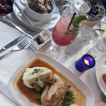 BLEU - Updated October 2025 - 260 Photos & 341 Reviews - 10 Market St ...