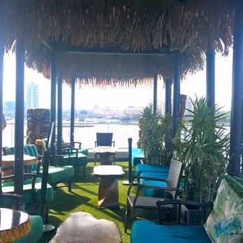 PIER TEAKI - Updated July 2024 - 512 Photos & 240 Reviews - 800 2nd Ave ...