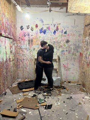 SMASH ZONE - Updated July 2025 - 18 Photos - 10111 W Capitol Dr ...