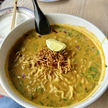 FATT ROOT - Updated November 2025 - 238 Photos & 163 Reviews - 11 ...