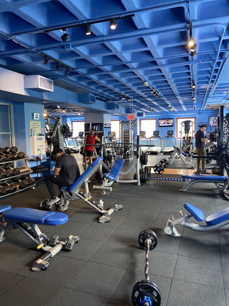 VP FITNESS - Updated July 2025 - 32 Photos & 64 Reviews - 10 Dorrance ...