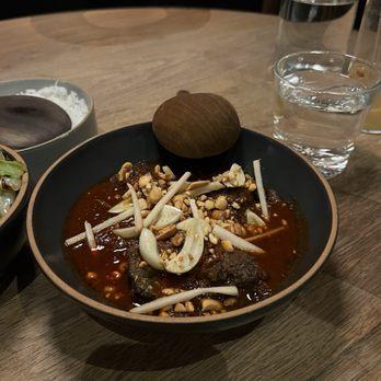 NARI - Updated August 2025 - 2039 Photos & 556 Reviews - 1625 Post St ...