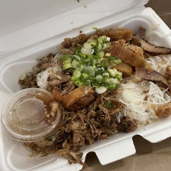 TRAM’S KITCHEN - Updated October 2025 - 447 Photos & 426 Reviews - 4050 ...