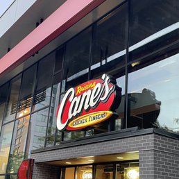 RAISING CANE’S CHICKEN FINGERS - Updated July 2025 - 103 Photos & 116 ...