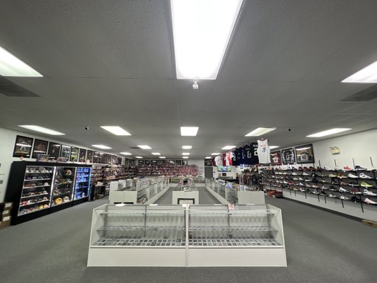 FOAM CITY - Updated October 2025 - 205 W Washington St, Charles Town ...