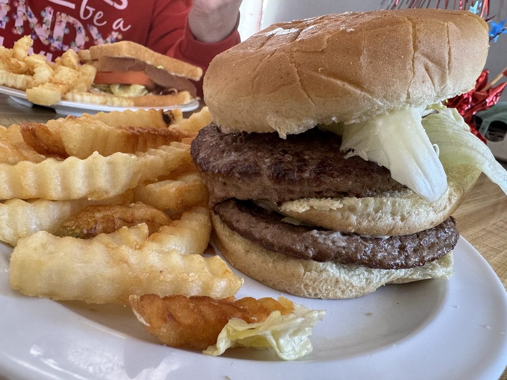 HOBO HUT - Updated February 2025 - 30 Photos & 29 Reviews - 1356 State ...