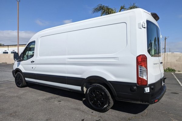 FAM VANS - Updated December 2025 - 400 Photos & 289 Reviews - 10870 ...