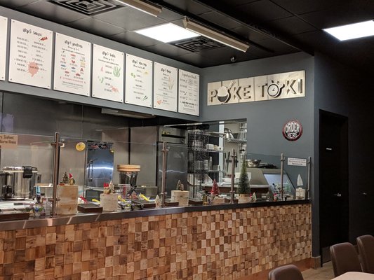 POKE TOKI - 92 Photos & 119 Reviews - Poke - 5150 Northland Dr NE ...