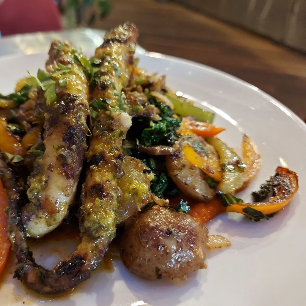 FERRO BAR & CAFE - Updated May 2024 - 150 Photos & 133 Reviews - 769 ...