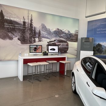 TESLA - BROOKLYN - Updated December 2025 - 30 Photos & 44 Reviews - 160 ...