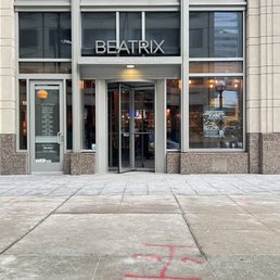 BEATRIX - STREETERVILLE - Updated December 2025 - 1789 Photos & 1476 ...