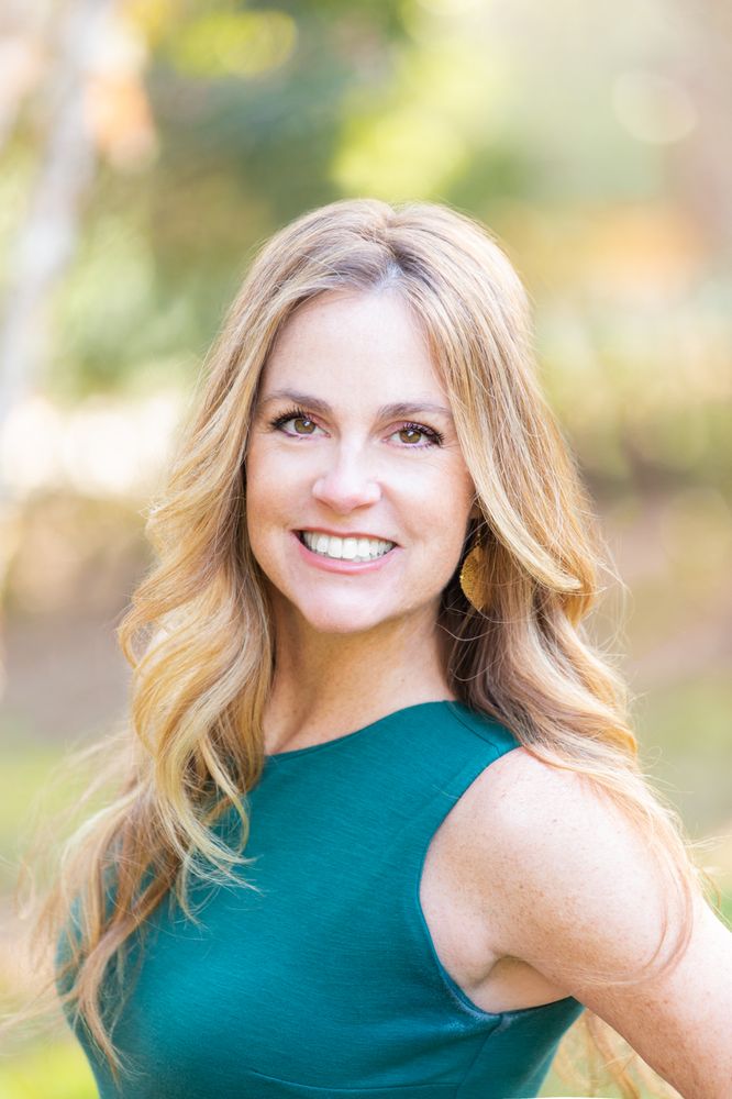 LAURA BENDER - REALTY ONE GROUP DOCKSIDE - Updated December 2024 - 17 ...