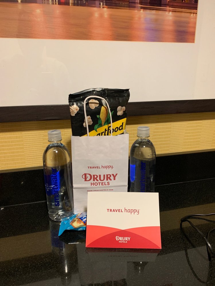 DRURY PLAZA HOTEL PHOENIX TEMPE - Updated April 2025 - 124 Photos & 126 ...