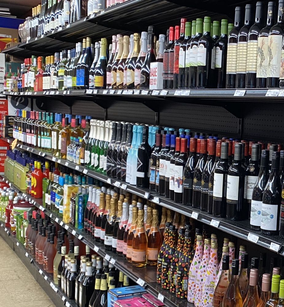 BULLS LIQUOR II - Updated September 2025 - 10910 N 30th St, Tampa ...