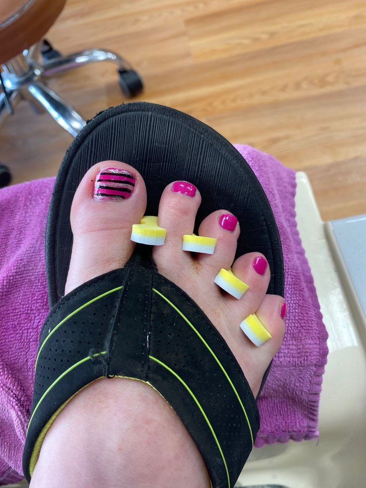 CENTRAL NEBRASKA NAILS & SPA - 222 W 2nd St, Grand Island, NE - Yelp