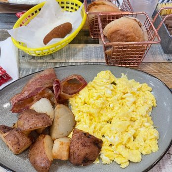 ROMA BAKERY - Updated February 2025 - 57 Photos & 53 Reviews - 4897 SW ...