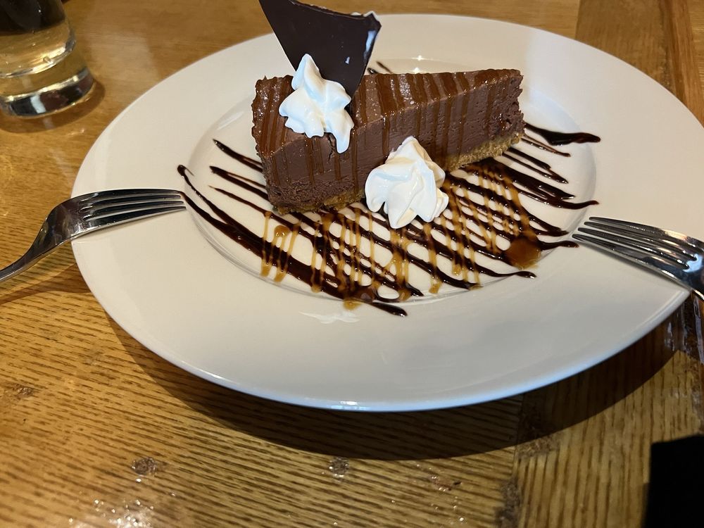 CLOCK TOWER INN PUB & BISTRO - Updated December 2025 - 51 Photos & 30 ...