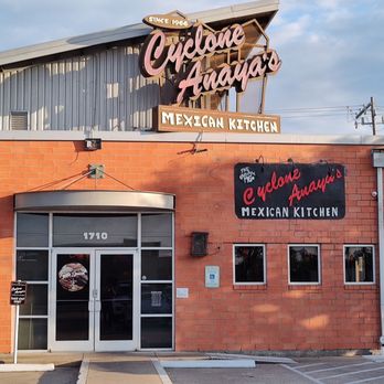 CYCLONE ANAYA’S TEX - MEX KITCHEN - Updated December 2025 - 369 Photos ...
