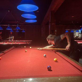 THE BRICKYARD PUB - Updated June 2025 - 79 Photos & 162 Reviews - 1810 ...