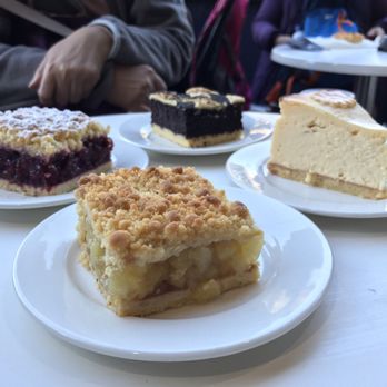 MONARCH CAKE SHOP - Updated December 2025 - 40 Photos & 21 Reviews ...