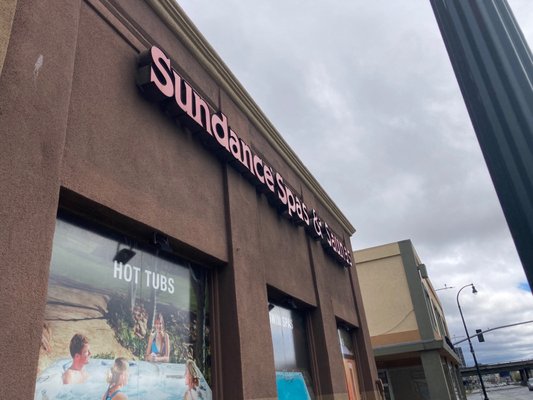 PARADISE VALLEY SPAS - Updated July 2024 - 39 Photos & 287 Reviews ...