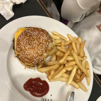 NEPTUNE DINER - Updated May 2024 - 245 Photos & 104 Reviews - 35-01 ...