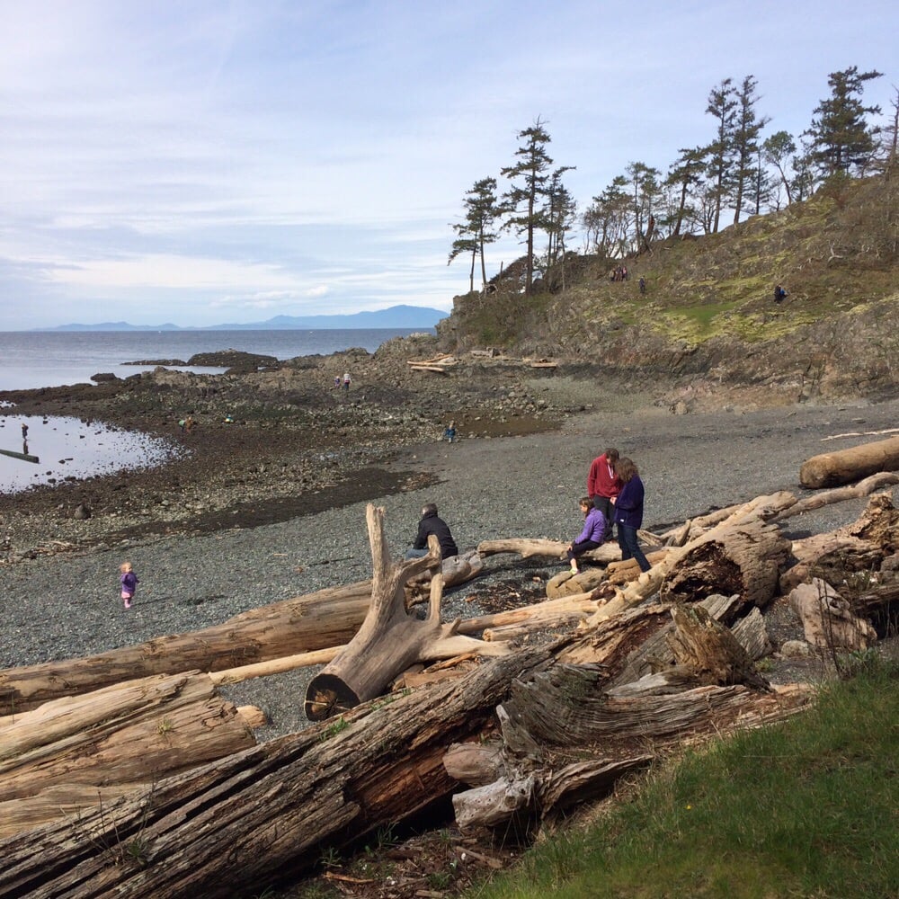 OYSTER SHORES B&B - Updated October 2025 - 7815 Ships Point Road, Fanny ...