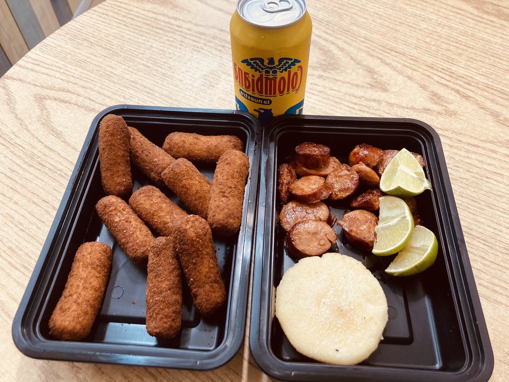 LA BOCA LOCA RESTAURANT - Updated May 2024 - 26 Photos - 234 S Scales ...